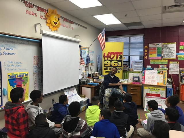 J1 & Keisha Nicole Visit Deer Run Elementary School! [PHOTOS] - Hot 100.9