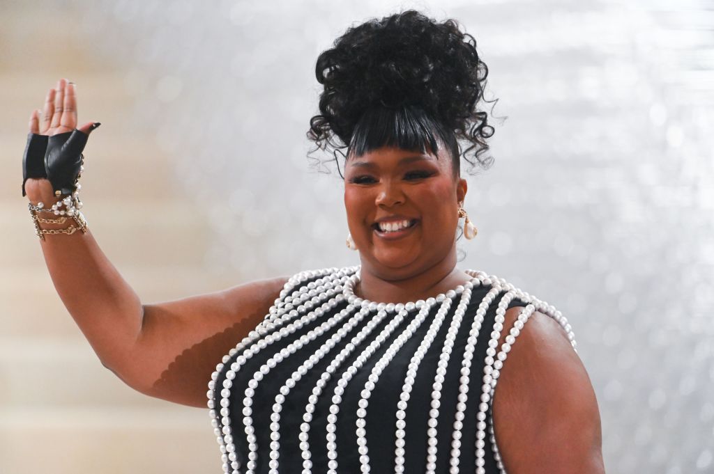 Poster Lizzo Under Fire For CRAZY Jaw Dropping Accusations
